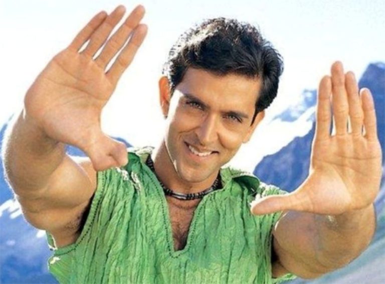 Hrithik Roshan Height, Age, Girlfriend, Wife, Children, Family ...