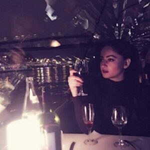 Mahhi Vij Height, Age, Husband, Family, Biography & More » StarsUnfolded