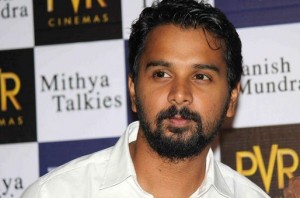 "Sumit Sambhal Lega" Actors, Cast & Crew: Roles, Salary » StarsUnfolded