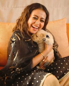 Neha Kakkar Height, Age, Boyfriend, Husband, Family, Biography ...