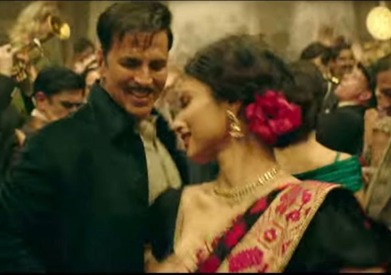 Mouni Roy Height, Age, Boyfriend, Husband, Family, Biography ...