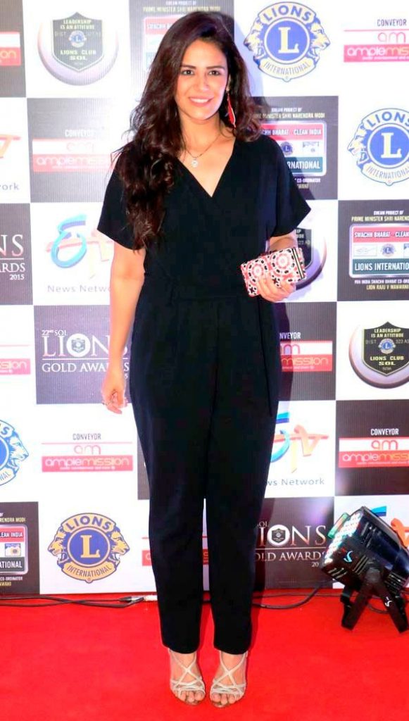 Mona Singh Height, Age, Boyfriend, Husband, Family, Biography ...