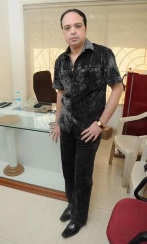 Altaf Raja Age, Wife, Children, Family, Biography & More » StarsUnfolded