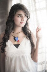 Kavya Khurana Height, Weight, Age, Biography, Affairs & More ...