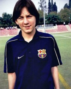 Lionel Messi Height, Age, Wife, Children, Family, Biography & More ...