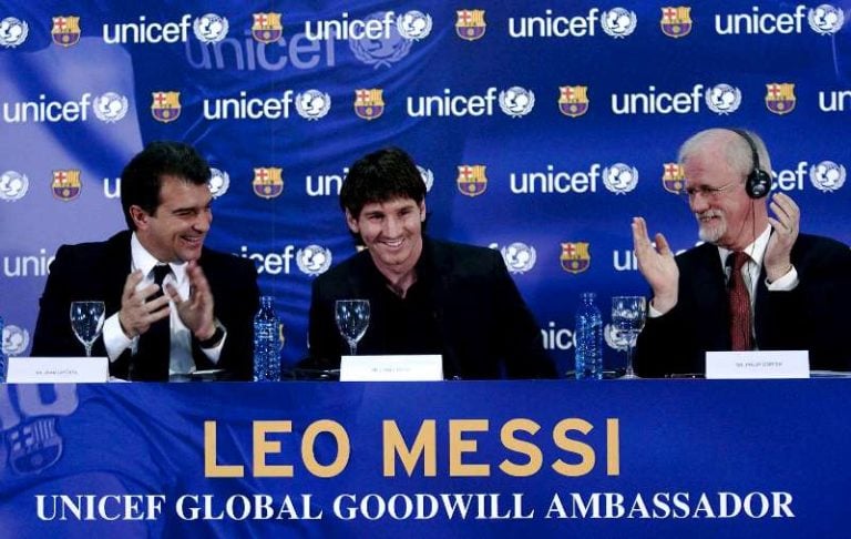 Lionel Messi Height, Age, Wife, Children, Family, Biography & More ...