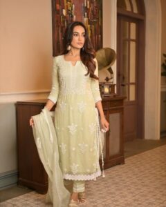 Surbhi Jyoti Height, Age, Boyfriend, Husband, Family, Biography ...