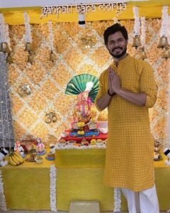 Avinash Dwivedi Height, Age, Wife, Family, Biography » StarsUnfolded