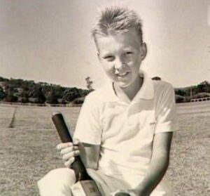 Brett Lee Height, Age, Wife, Family, Biography » StarsUnfolded