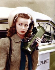 Noel Neill Height, Weight, Age, Biography, Husband & More » StarsUnfolded