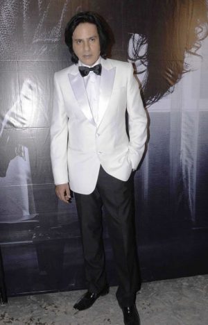 Rahul Roy Age, Girlfriend, Wife, Children, Family, Biography & More ...