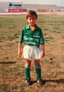 David Silva Height, Age, Girlfriend, Wife, Children, Family, Biography ...