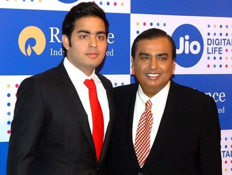 Mukesh Ambani Age, Wife, Children, Family, Biography » StarsUnfolded