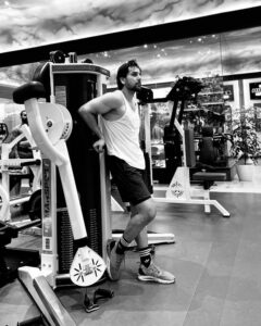 Puru Chibber Height, Age, Wife, Family, Biography » StarsUnfolded