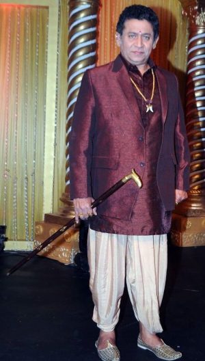 Uday Tikekar Age, Wife, Daughter, Biography & More » StarsUnfolded