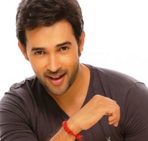 Karan Sharma Height, Age, Girlfriend, Wife, Family, Biography ...