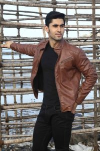 Laksh Lalwani Age, Girlfriend, Family, Biography & More » StarsUnfolded