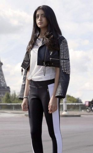 Navya Naveli Nanda Height, Age, Boyfriend, Family, Biography ...