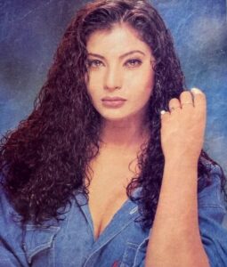 Papia Sengupta Height, Age, Family, Biography » StarsUnfolded