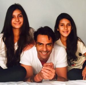 Arjun Rampal Height, Age, Wife, Girlfriend, Children, Family, Biography ...