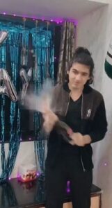 Devish Ahuja Height, Age, Family, Biography » StarsUnfolded