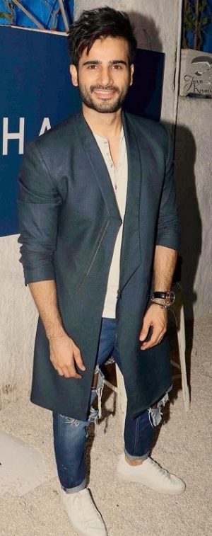 Karan Tacker Height, Weight, Age, Affairs, Biography & More » StarsUnfolded