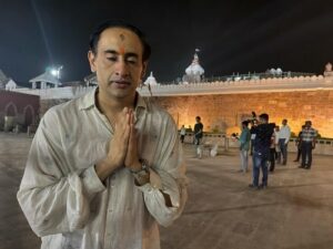 Rahul Kanwal Height, Age, Wife, Family, Biography » StarsUnfolded