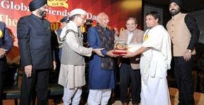 Acharya Balkrishna Age, Wife, Family, Biography » StarsUnfolded