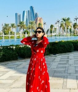 Eisha Singh Height, Age, Boyfriend, Family, Biography » StarsUnfolded