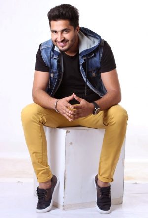 Jassi Gill Age, Girlfriend, Wife, Family, Biography & More » StarsUnfolded