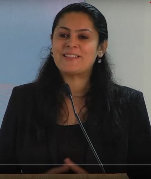 Mini Menon (News Anchor) Height, Weight, Age, Affairs, Husband ...