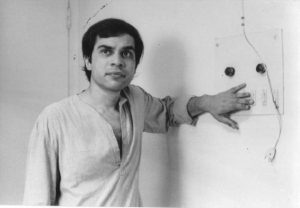 Dhritiman Chatterjee Age, Wife, Biography, Facts & More » StarsUnfolded