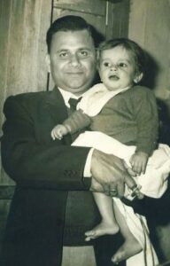 Bobby Darling Age, Boyfriend, Husband, Family, Biography » StarsUnfolded