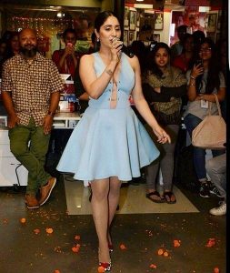 Neha Bhasin (Singer) Age, Boyfriend, Husband, Family, Biography ...