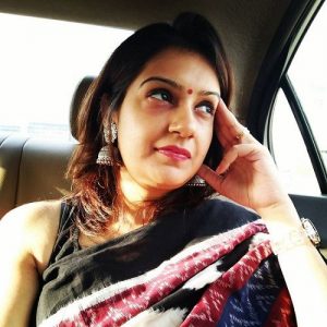 Priyanka Chaturvedi Age, Husband, Family, Caste, Biography & More ...