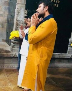 Darshan Thoogudeepa Height, Age, Girlfriend, Wife, Family, Biography ...