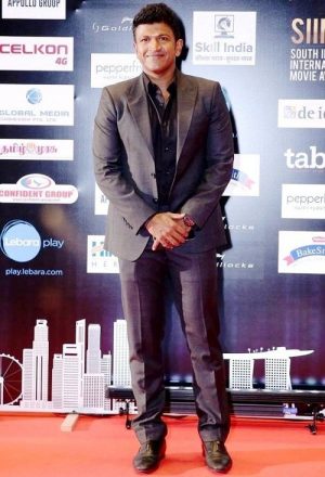 Puneeth Rajkumar Height, Age, Death, Wife, Family, Biography & More ...