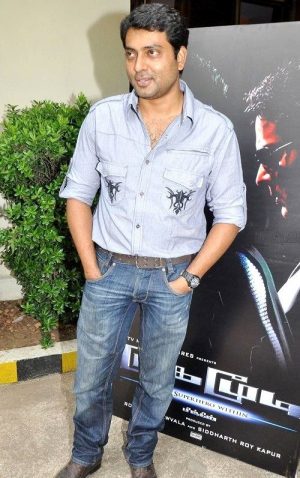 Narain (Actor) Height, Weight, Age, Wife, Biography & More » StarsUnfolded