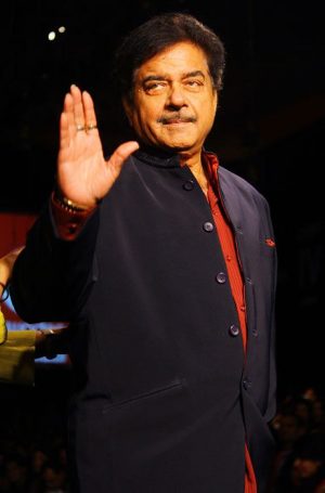 Shatrughan Sinha Age, Affairs, Wife, Caste, Children, Family, Biography ...