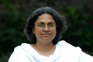 Upinder Singh (Manmohan Singh’s Daughter) Age, Husband, Children ...