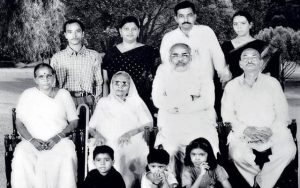 Narendra Modi Caste & Family Background » StarsUnfolded
