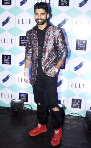 Taaha Shah (Actor) Height, Weight, Age, Girlfriend, Biography & More ...