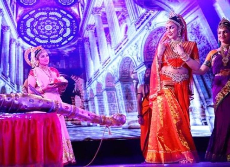 Esha Deol Age, Boyfriend, Husband, Children, Family, Biography ...