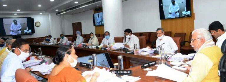 Manohar Lal Khattar Age, Caste, Wife, Children, Family, Biography ...