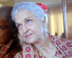Kamini Kaushal Age, Death, Husband, Family, Biography & More ...