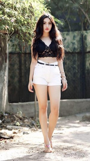 Aditi Budhathoki Height, Age, Family, Biography » StarsUnfolded