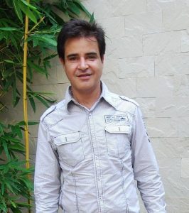 Akshay Anand Height, Weight, Age, Wife, Biography & More » StarsUnfolded