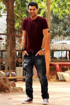 Ashish Kadian (Actor) Height, Weight, Age, Girlfriend, Biography & More ...