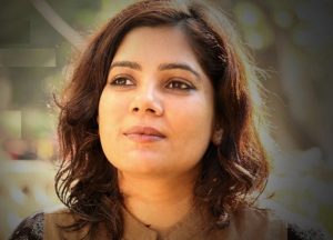 Shradha Sharma (YourStory) Age, Biography, Husband, Family, Facts ...