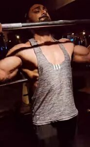 Umair Jaswal Height, Age, Girlfriend, Wife, Children, Family, Biography & More » StarsUnfolded